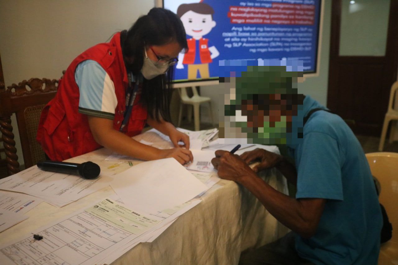 Livelihood Assistance Awarded to 41 Former Rebels in Ilocos Sur ...