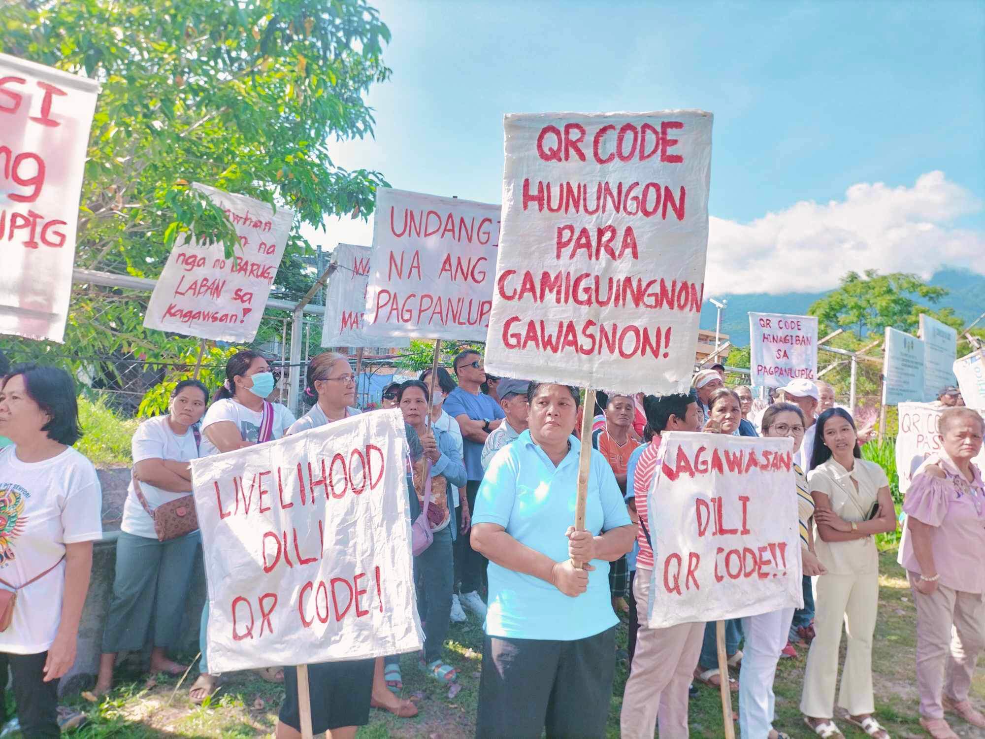 Camiguin residents file TRO vs Provincial QR Code Ordinance – Centro ...