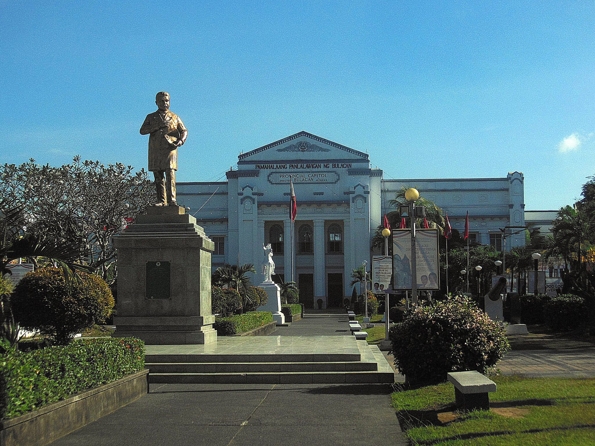 Bulacan passes Seal of Good Local Government assessment for eight ...