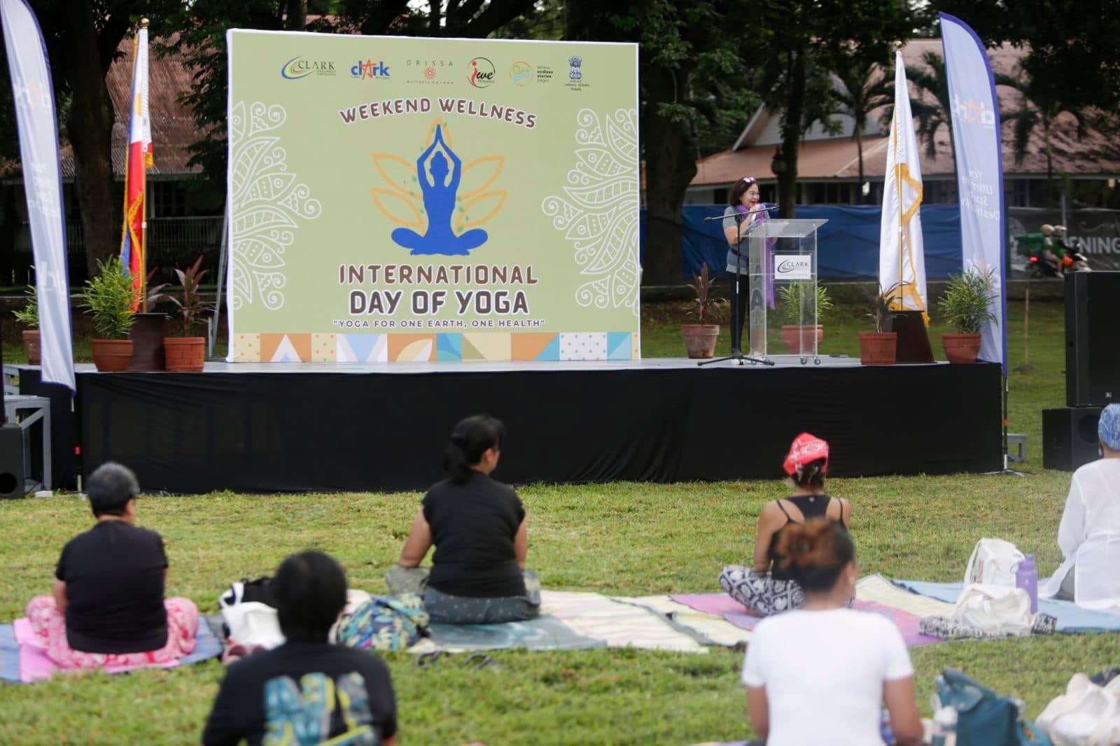 Clark Parade Grounds Host International Yoga Weekend – Centro News Online