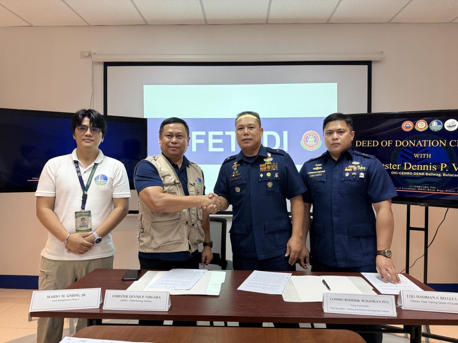 DENR DONATES 4,240 BOARD FEET OF LOGS TO PCG – Centro News Online